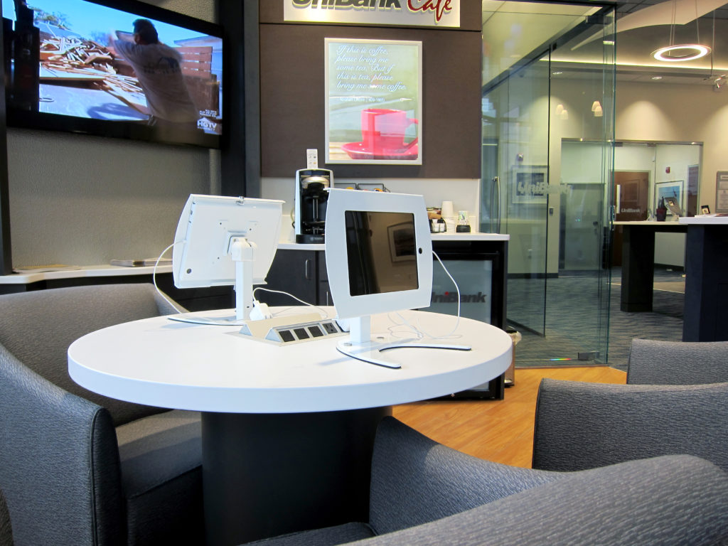 UniBank iPad Station - DRL Architects